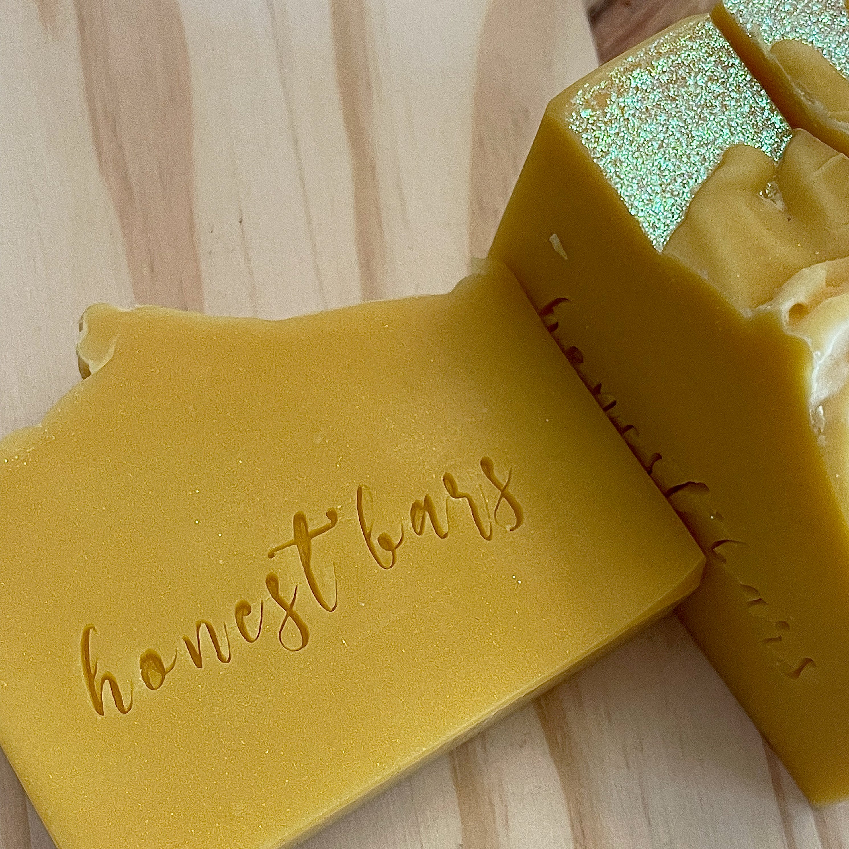Handcrafted Vegan Soaps, Serums, Candles - Honest Bars Apothecary